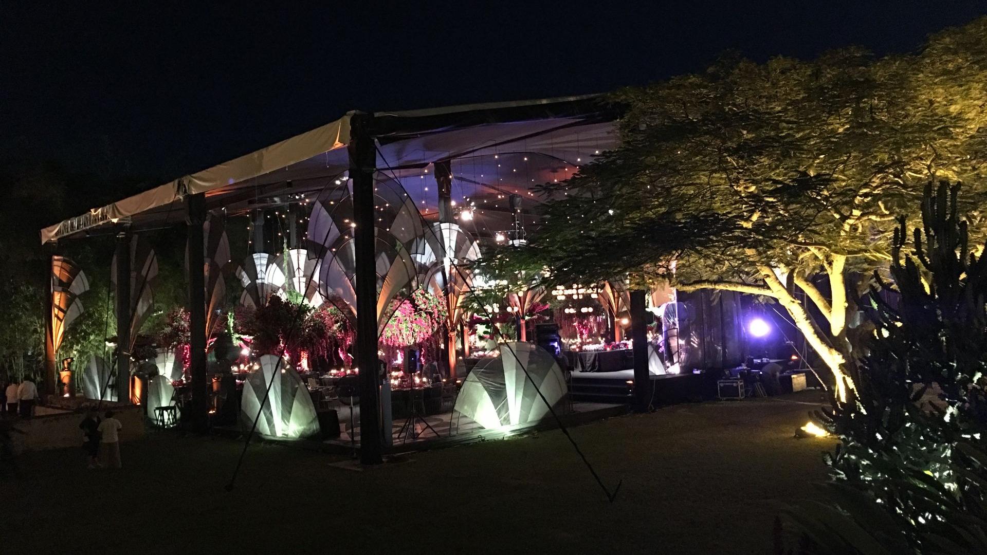 MEGA ESTRUCTURAS | Topline